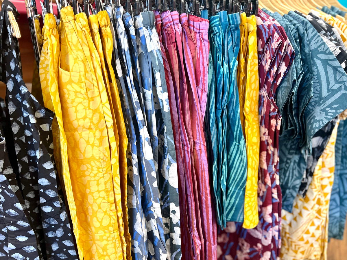 WOMANS CLOTHING – Blue Burro Imports